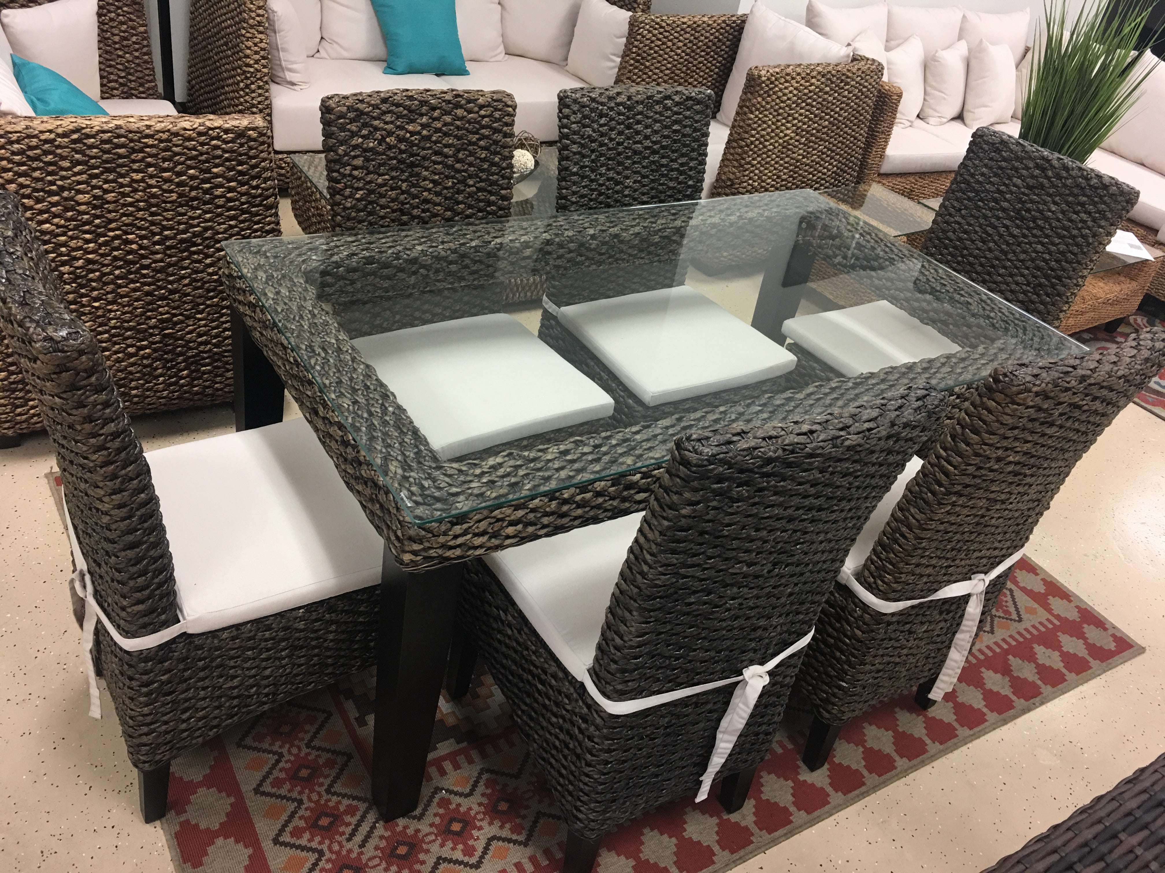 Indoor Wicker Dining Room Sets